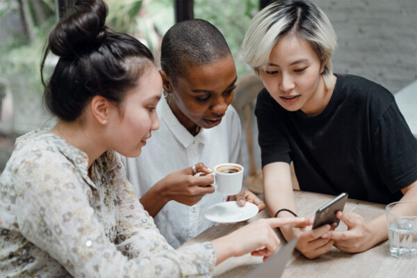 Grand opening event guide: steps for a successful business launch.