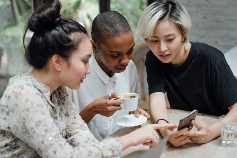 Grand opening event guide: steps for a successful business launch.